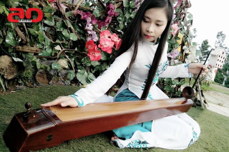 Tự Học Đàn Bầu Có Khó Không - Học đàn bầu từ cơ bản đến nâng cao